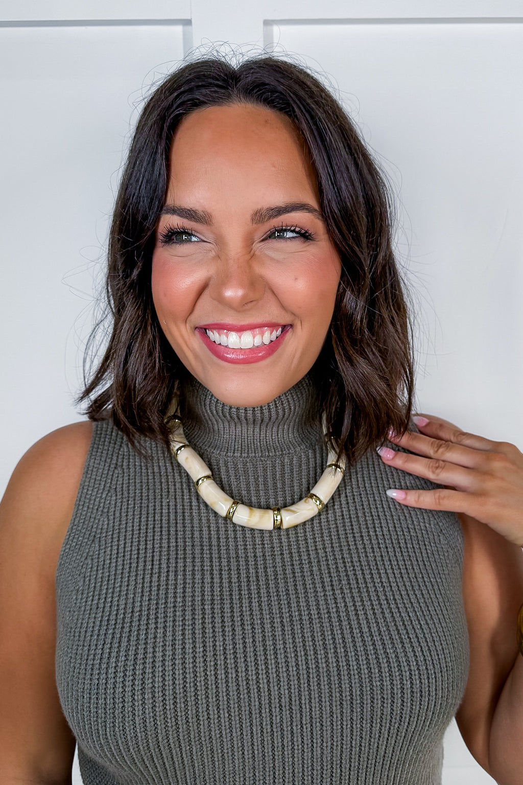 No Doubt About It Chunky Necklace in White by Treasure Jewels – Jules ...
