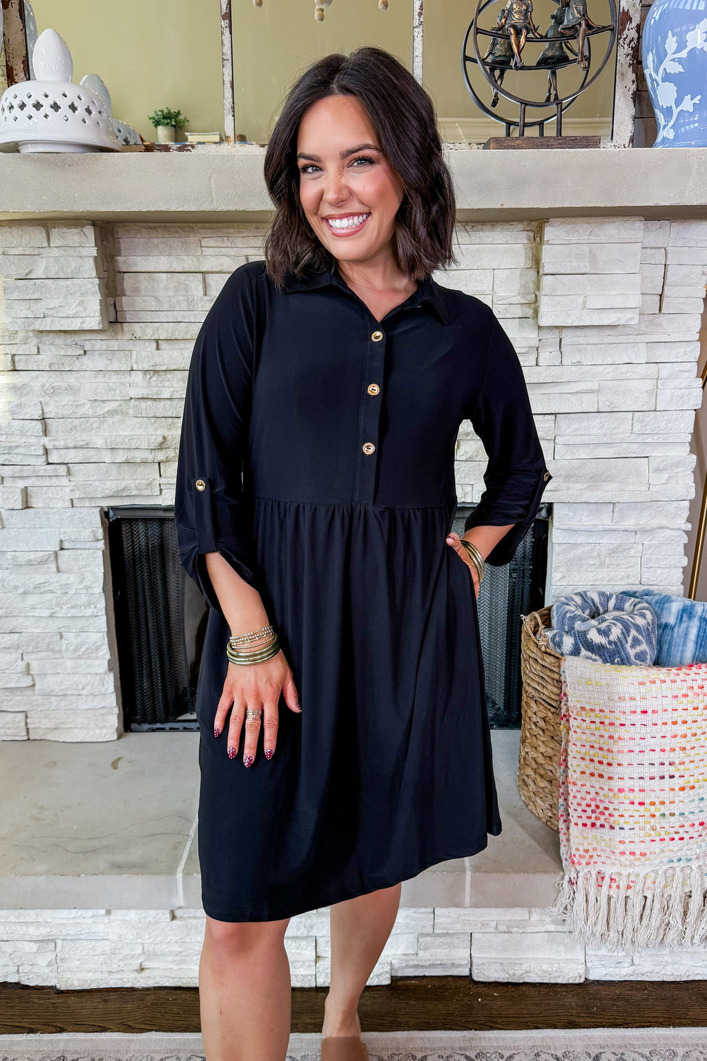 Inspire Me Button Front Dress in Black – Jules & James Boutique